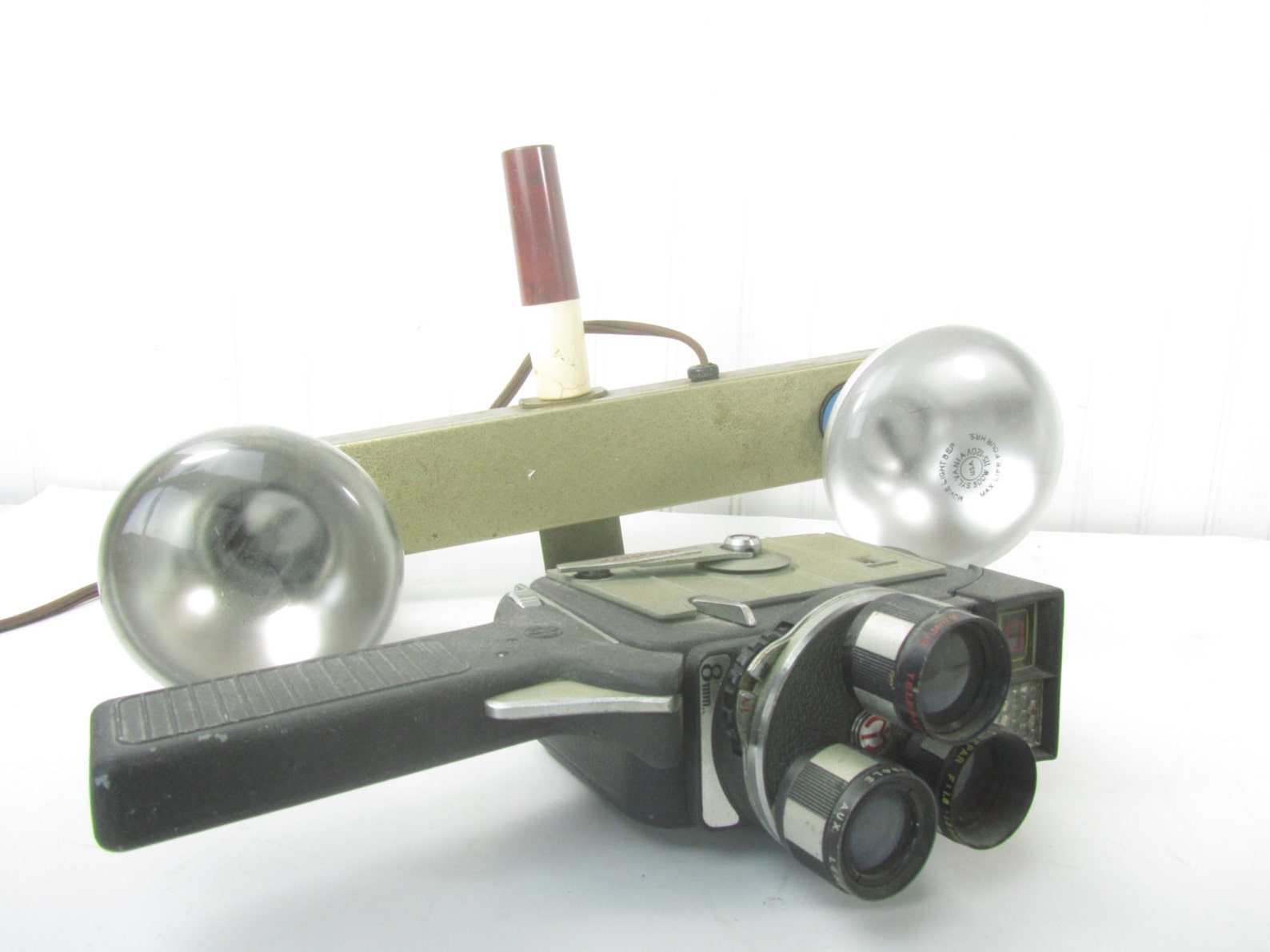 Holiday Movie Camera, Light Bar, 8mm Movie Camera, Vintage Movie Camera ...
