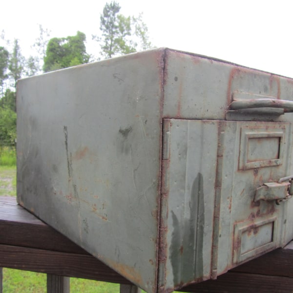 Metal Tool Box - Etsy