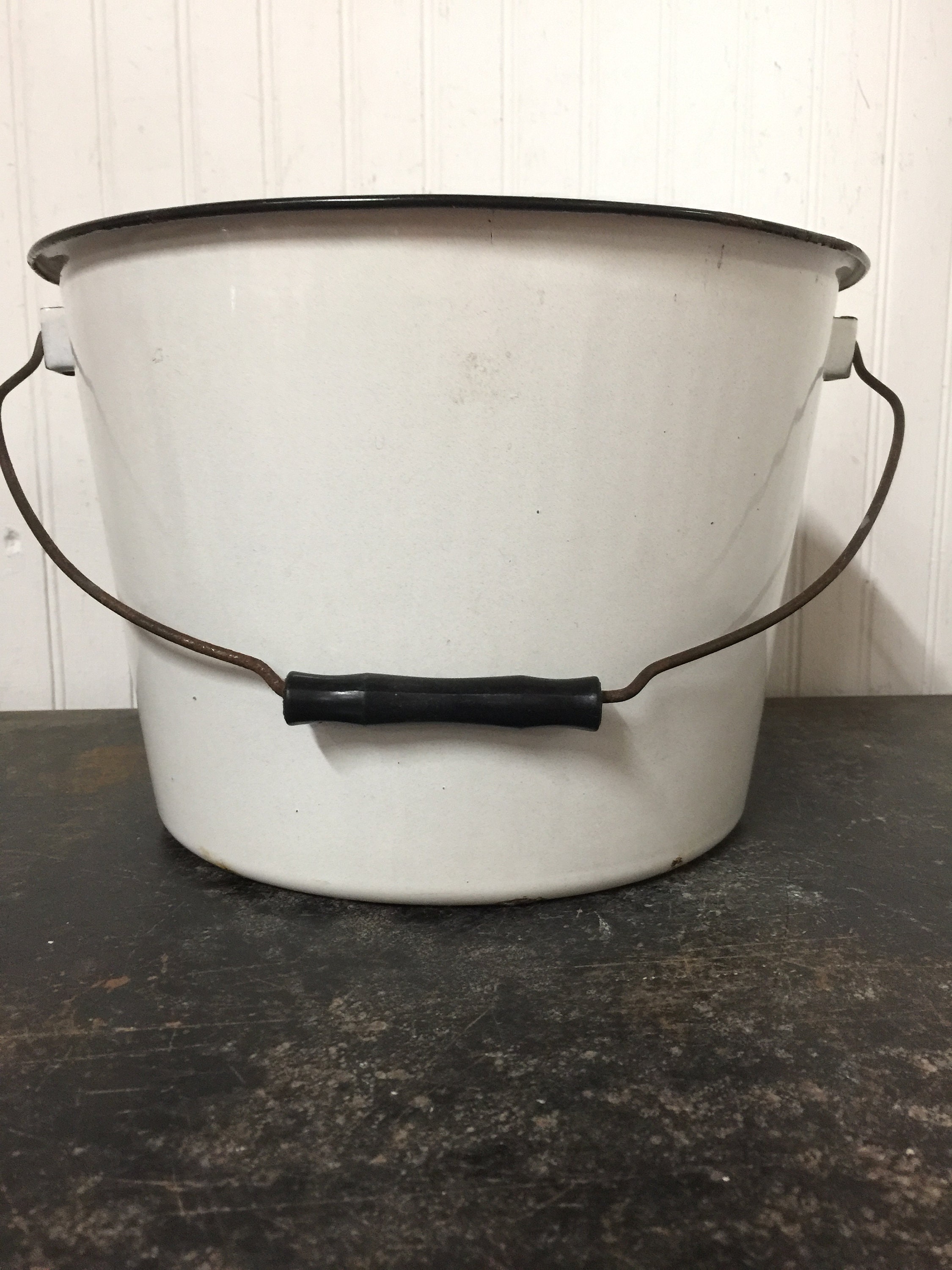 VINTAGE BUCKET Enamel Bucket Rustic Bucket Pail Farmhouse | Etsy