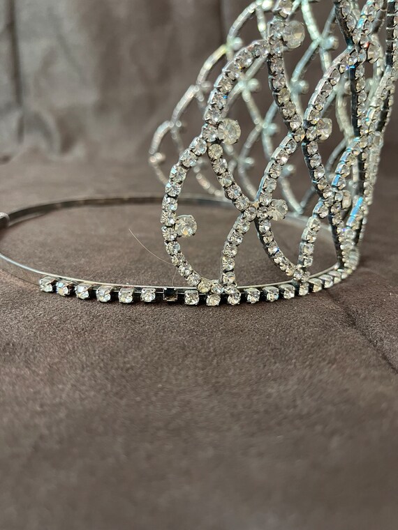 Vintage Tiara, 2 Beauty Crowns,metal crown, princess,… - Gem