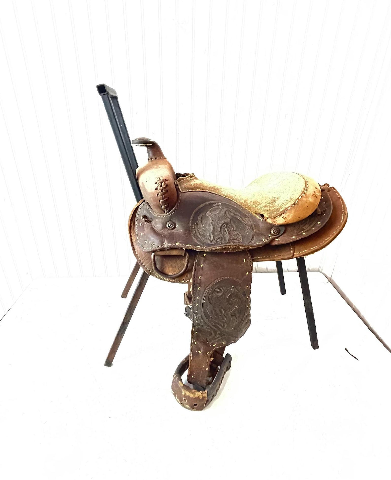 Vintage Saddle, Western Saddle, Horse Saddle, Equestrian, Leather ...