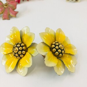 Vintage Metal Push Pins 23 Curtain Pin Tie Backs Vintage - Etsy