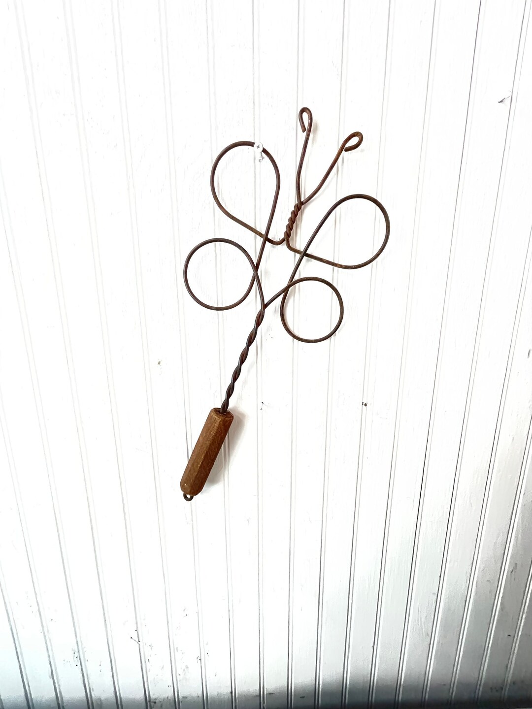 Antique Rug Beater, Wire Rug Beater, Butterfly or Bee Rug Beater, Wall ...