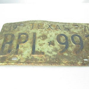 Vintage Texas License Plates, Rusty License Plates, Antique Car Tags ...