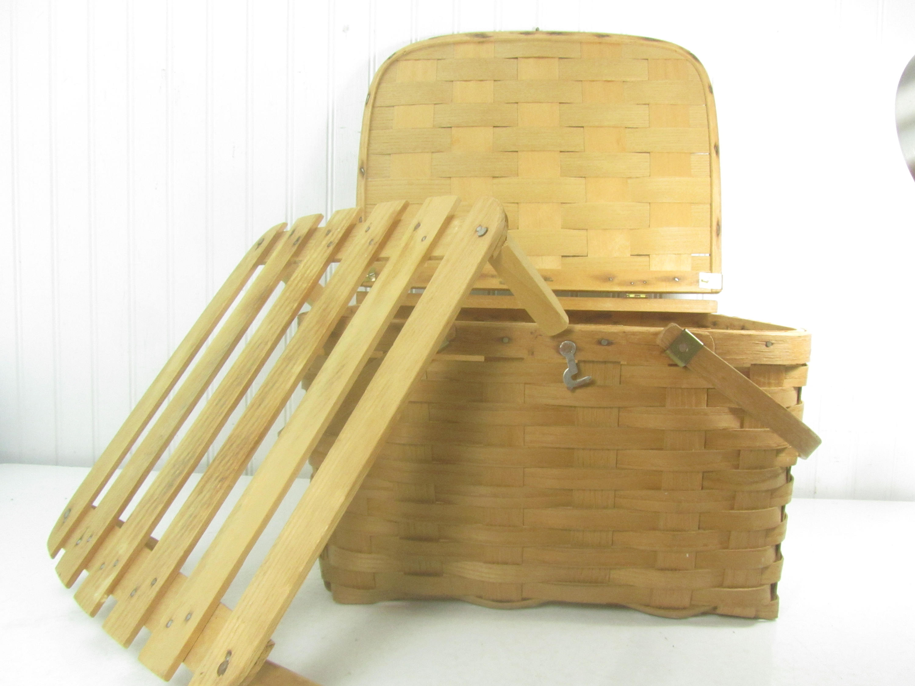 Vintage Picnic Basket wicker basket West Rindge Baskets Inc | Etsy