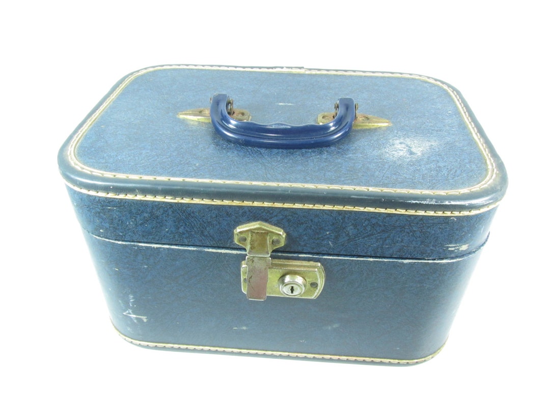 Vintage Blue Train Case, Vintage Luggage, Travel Case, Overnight Bag - Etsy