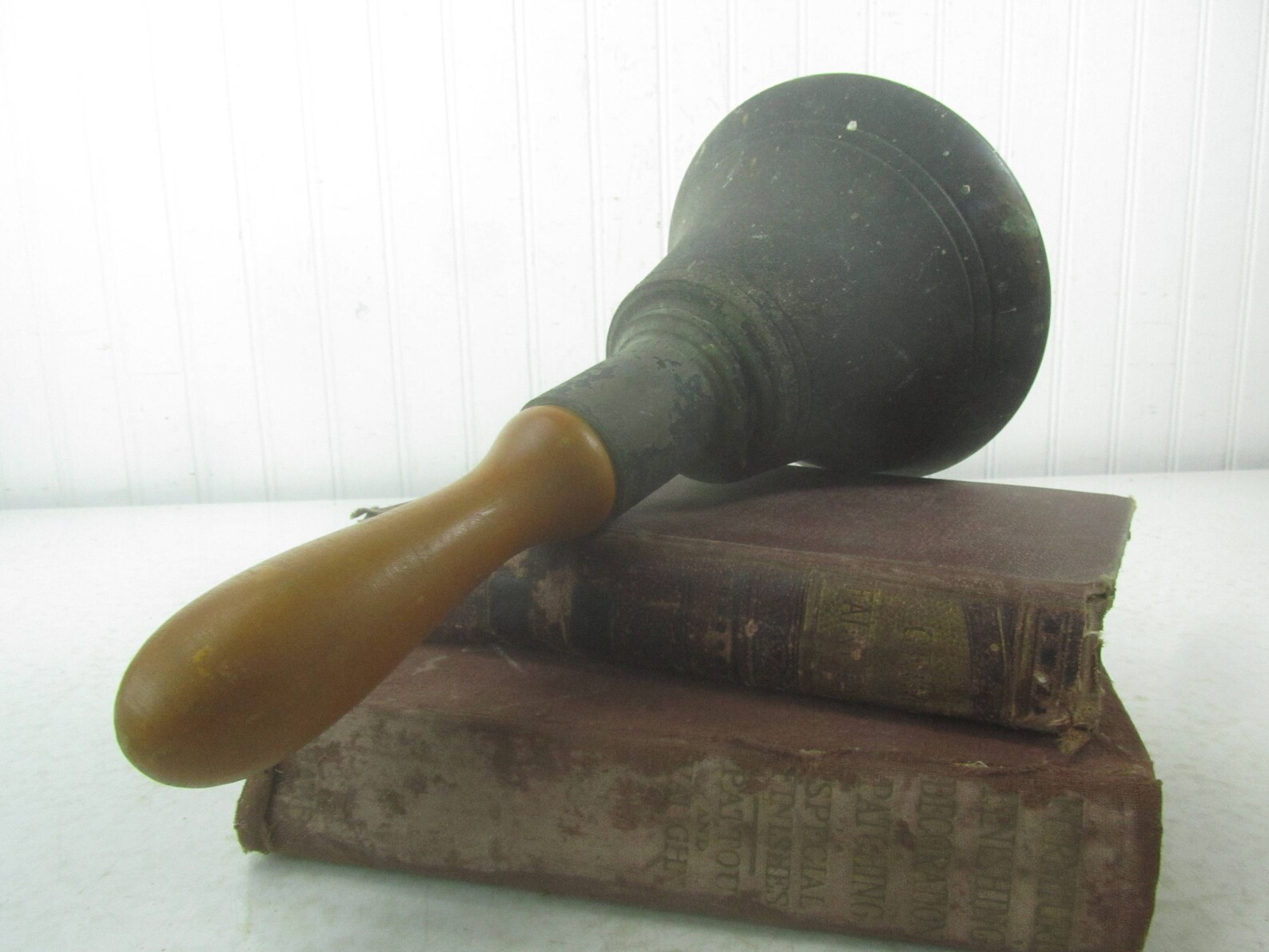 Vintage Bell Hand Held Bell Teachers Bell Ships Bellmetal | Etsy