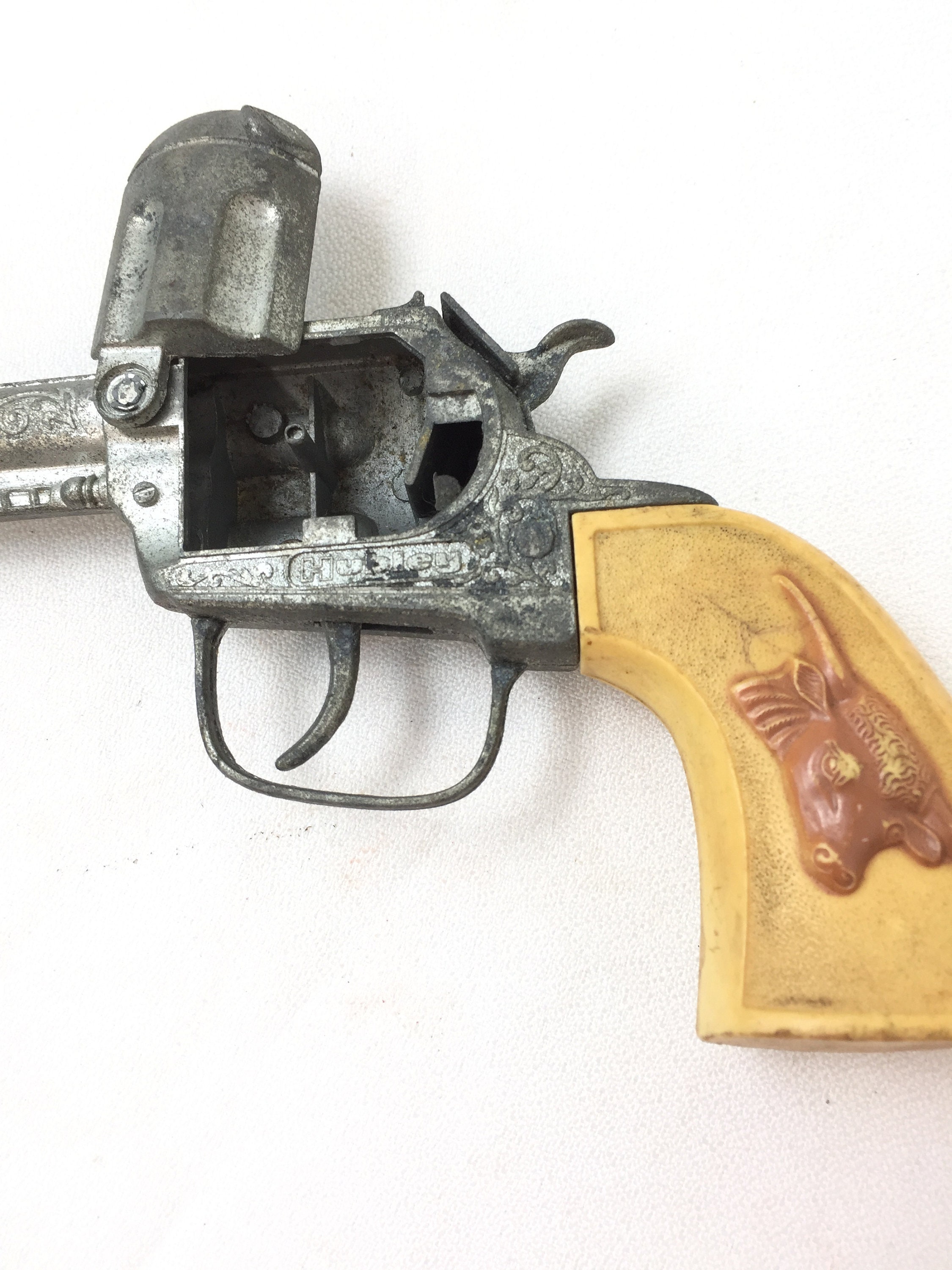 Vintage Toy guns Vintage toy tin toys play guncowboys toy | Etsy