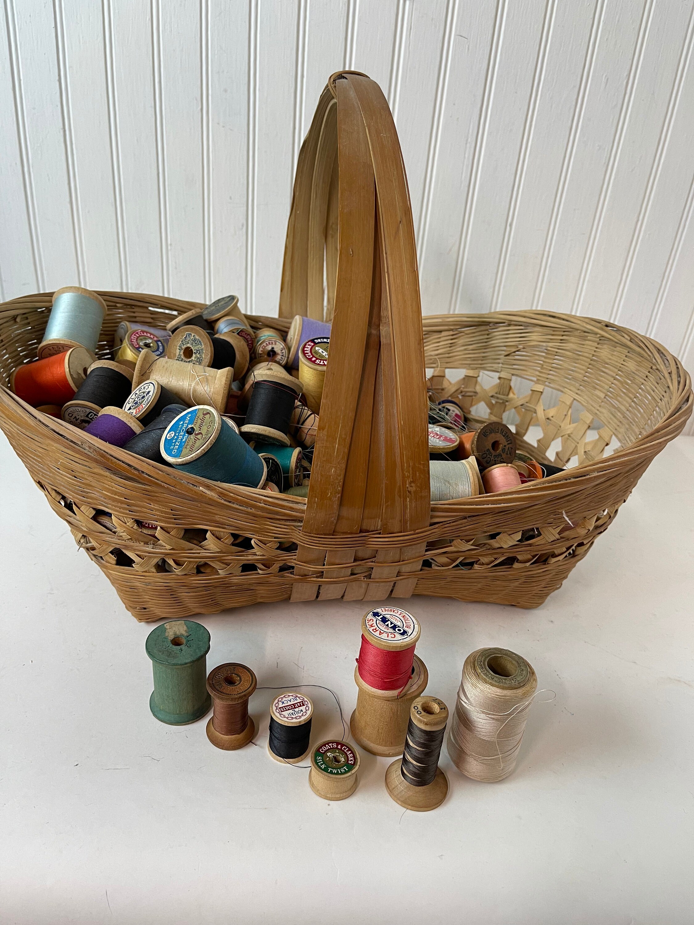 Vintage Sewing Thread Basket Full of Spools of Thread Wood - Etsy