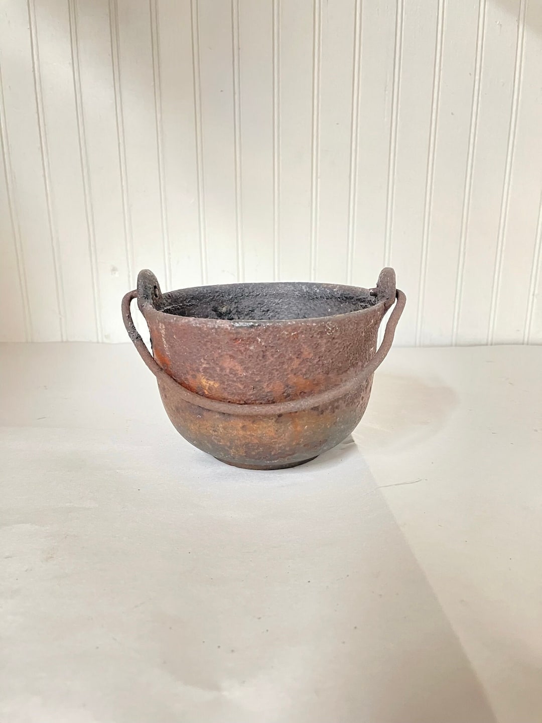 ANTIQUE CAST IRON Cauldron, Smelting Pot, Blacksmiths Pot, Miniature ...