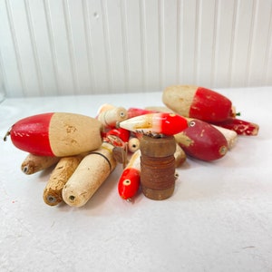 Vintage Fishing Collection, Fishing Bobbers,fishing Lure,camping, Wood ...