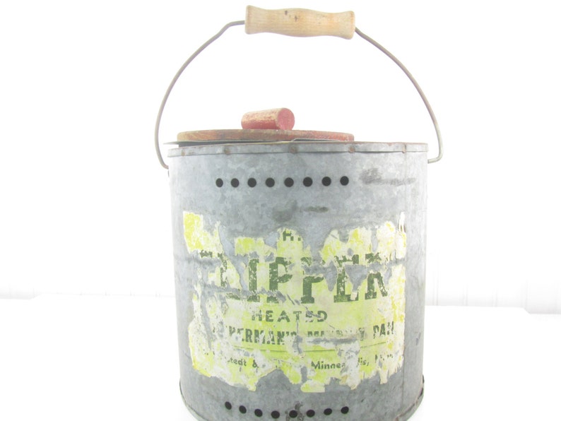 VINTAGE BAIT BUCKET Galvanized Bucket Farmhouse Decor - Etsy