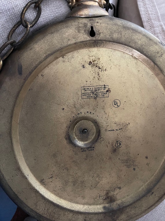 Ircon Wall Clock With Swag