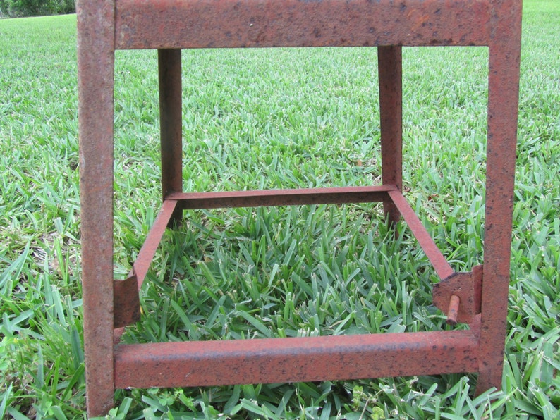 Vintage Metal Stool Kitchen Stool Photo Prop Rusty Metal - Etsy