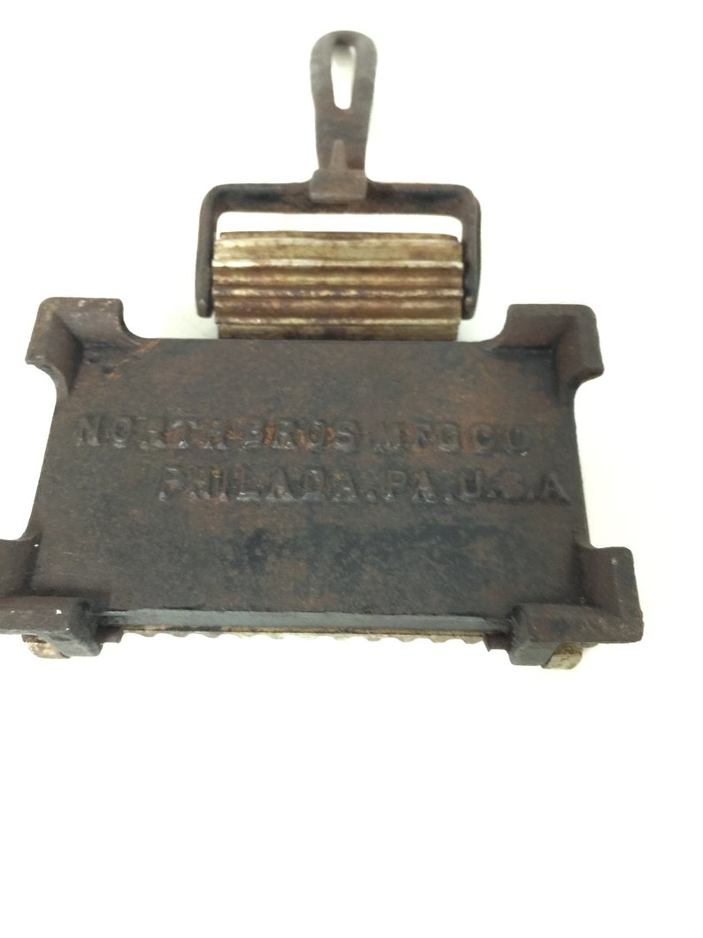 ANTIQUE Iron Cast Iron Tool Pleat Tool Fluting Iron - Etsy