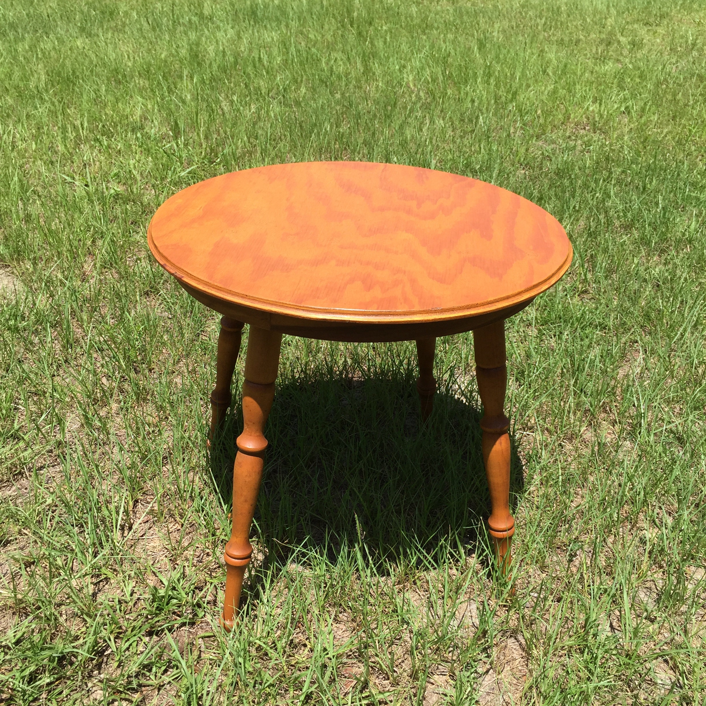 Vintage Side Table wood Table Rustic table round Shaped | Etsy
