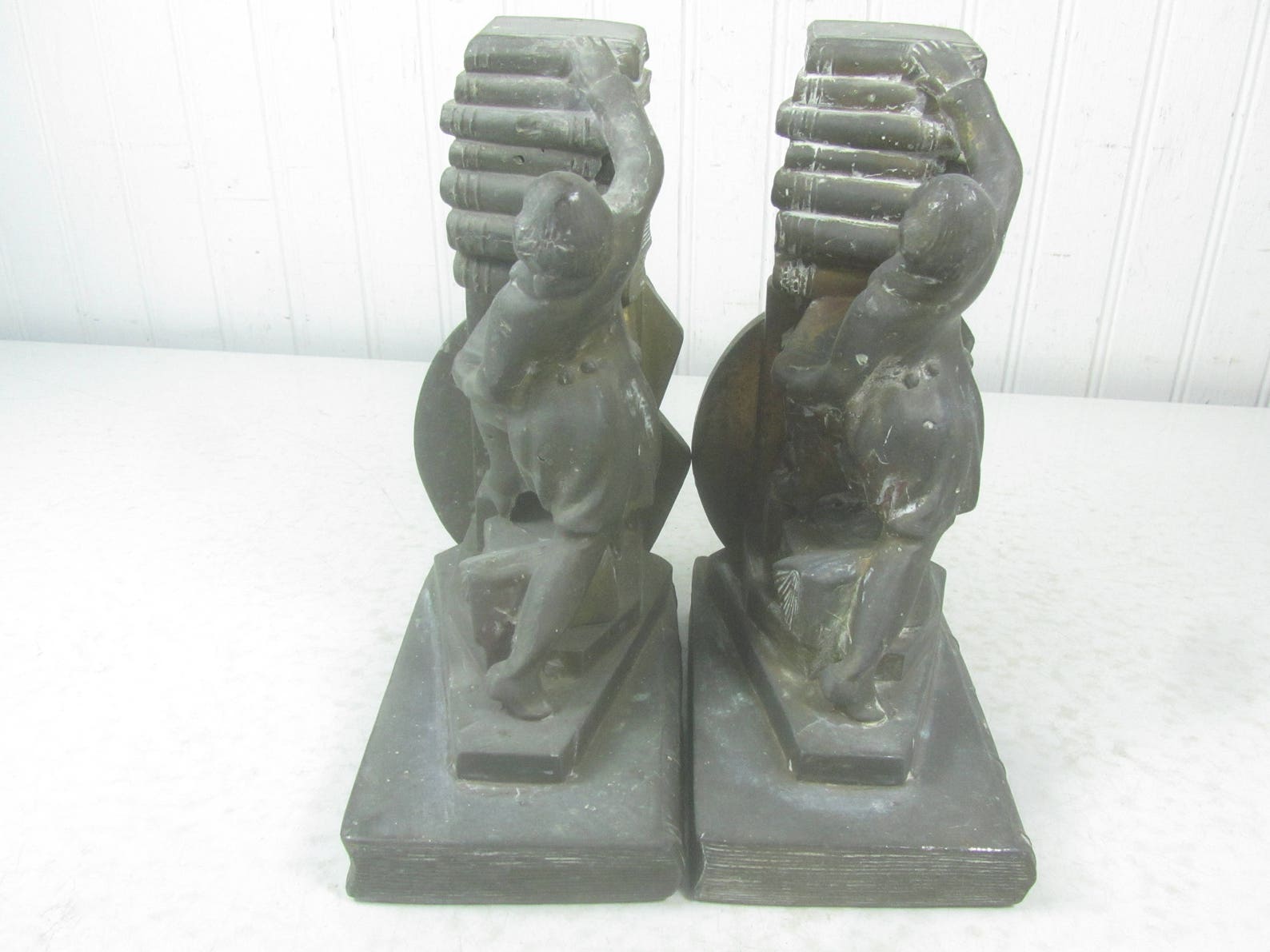 Metal Bookends Man Holding Books Bookends Made in Japan - Etsy