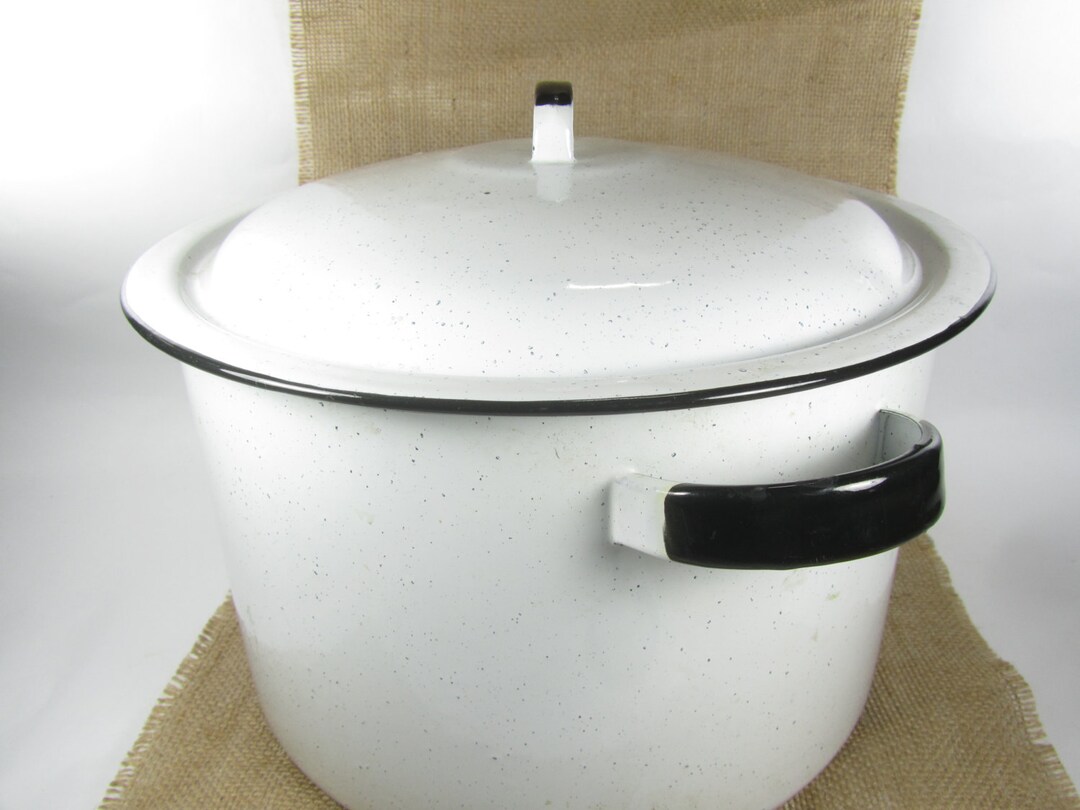 Large Vintage Enamel Pot, French Enamelware, Enamelware.vintage Bowl ...