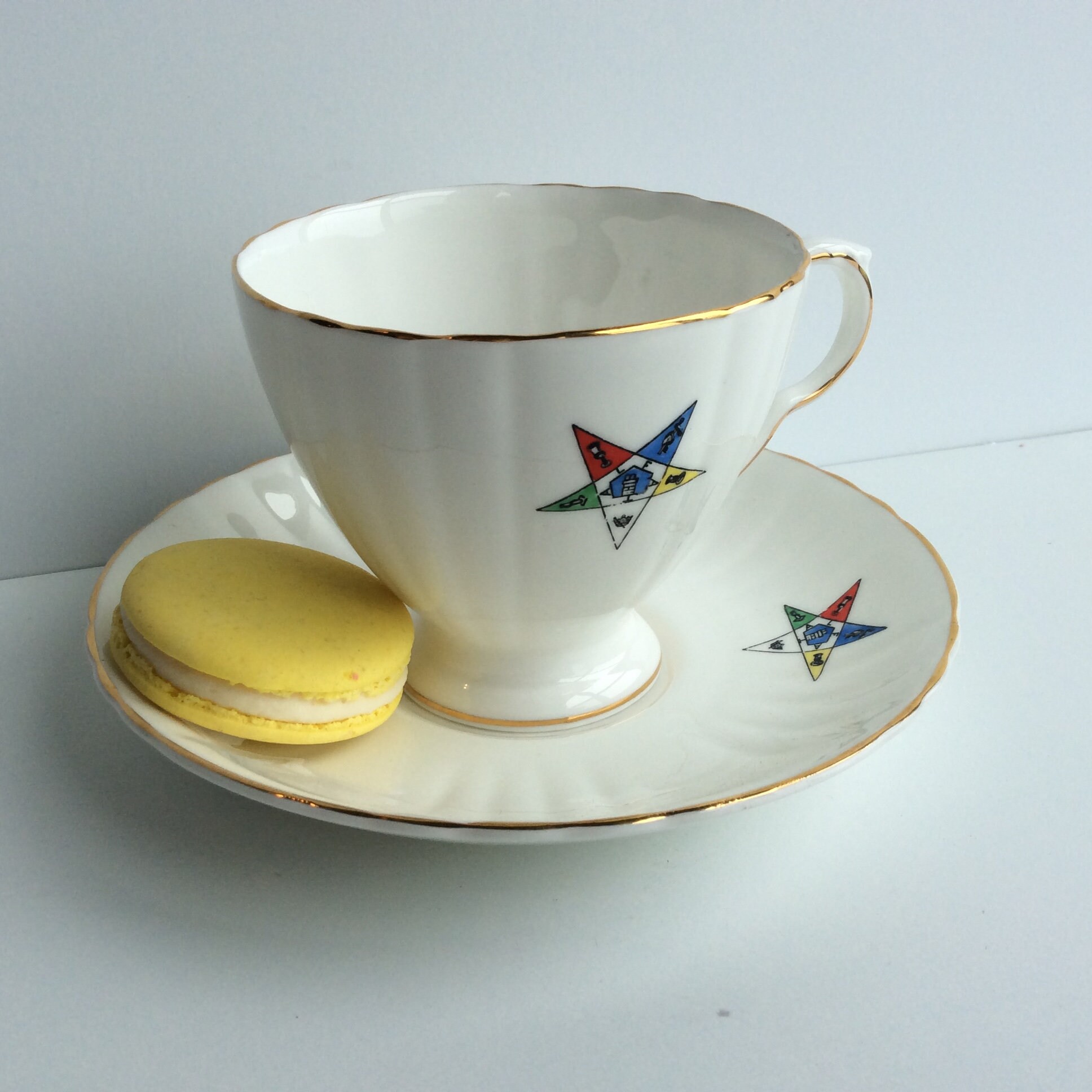 1950’s Royal Grafton Masonic Vintage Tea Cup Set, White and Gold ...