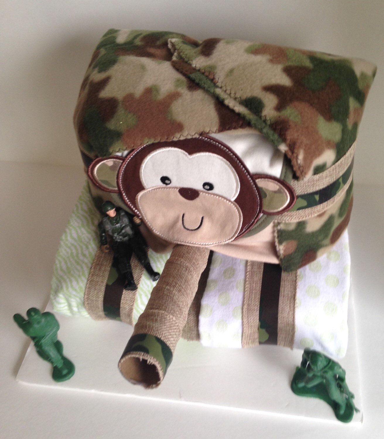 Military Tank Diaper Cake, Baby Shower Gift, Diaper Cake - Etsy