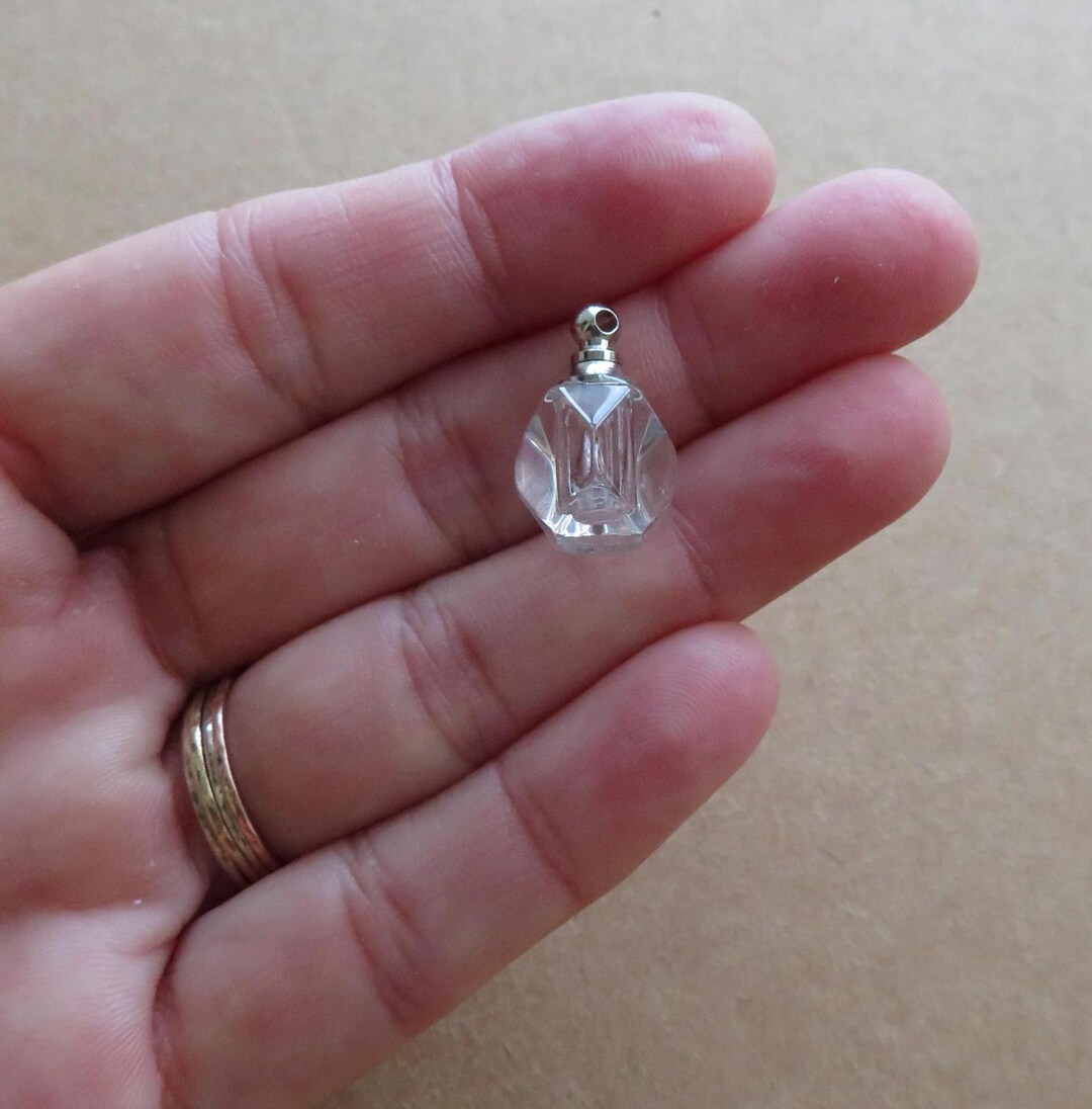 Glass Bead Cremation Ash Hair Clear Urn Memorial DIY Pendant ...