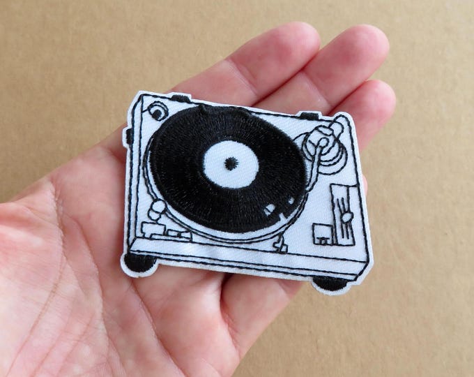 Record Player Retro Iron on Patch, Turntable Embroidered Applique Patch ...