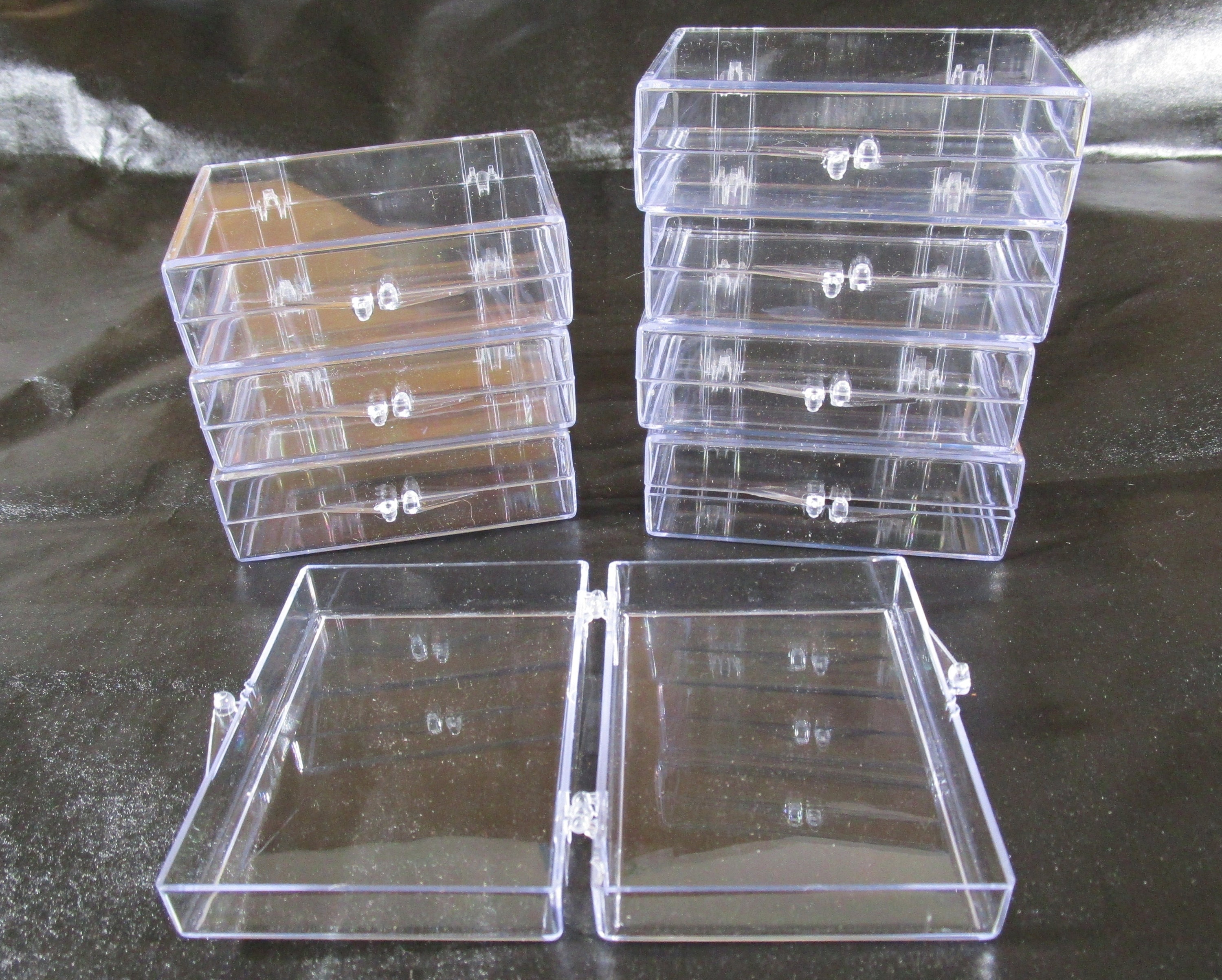 Lot of 8 Clear PLASTIC HINGED BOXES for Favors/gifts or Craft & Jewelry ...