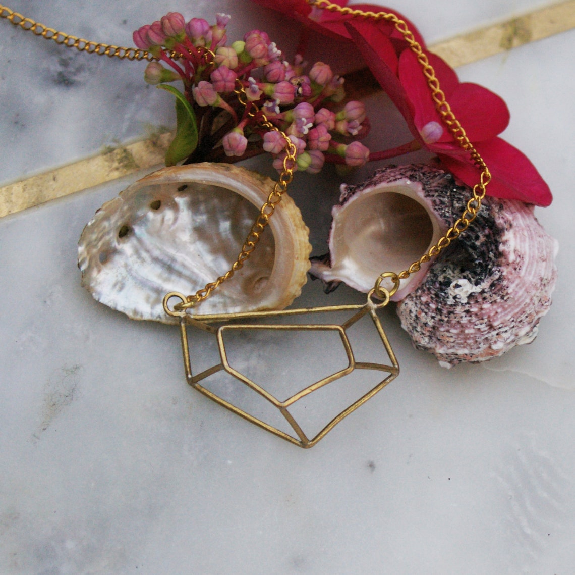 Geometric 3D Irregular Polygon Brass Wire Necklace - Etsy