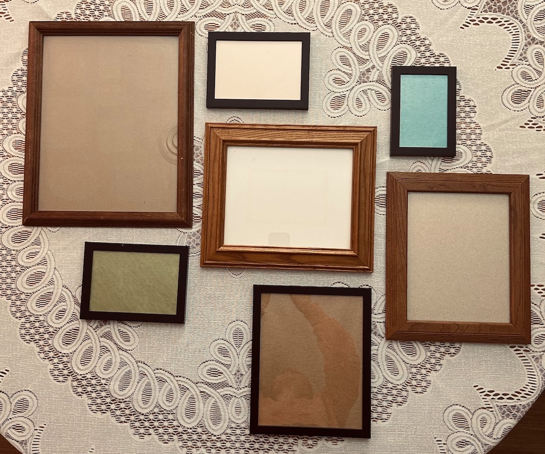 Gallery Wall Set Wood Grain Frames Black Frames Simple Rectangle 11x14 ...