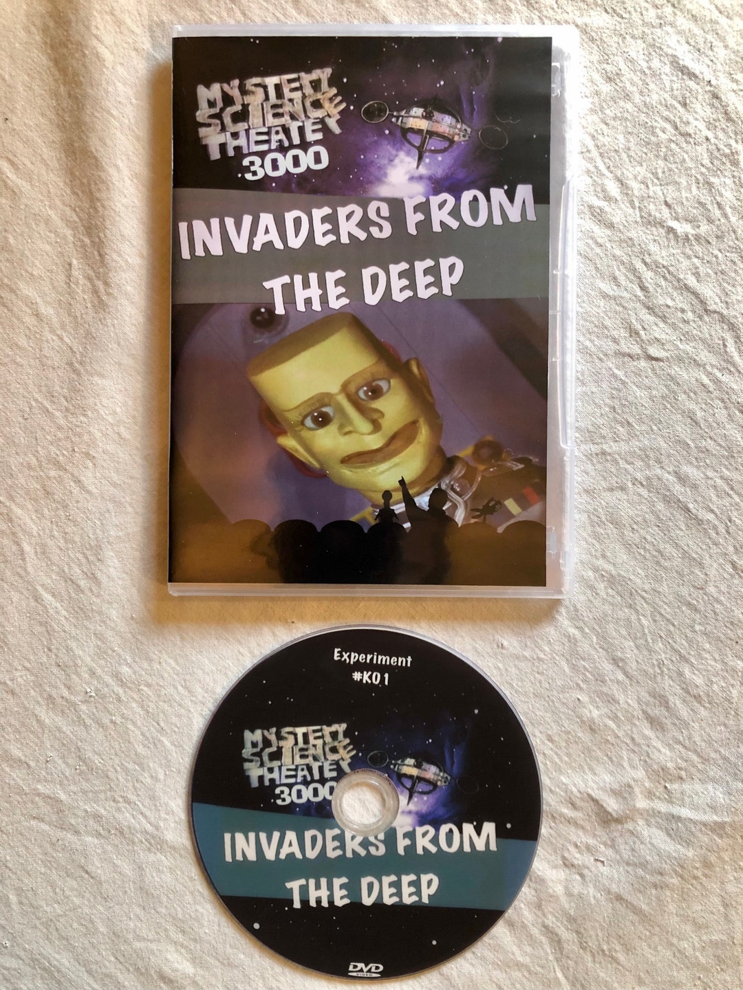 Mystery Science Theater 3000 Season Zero Ep. 01 Invaders From the Deep ...