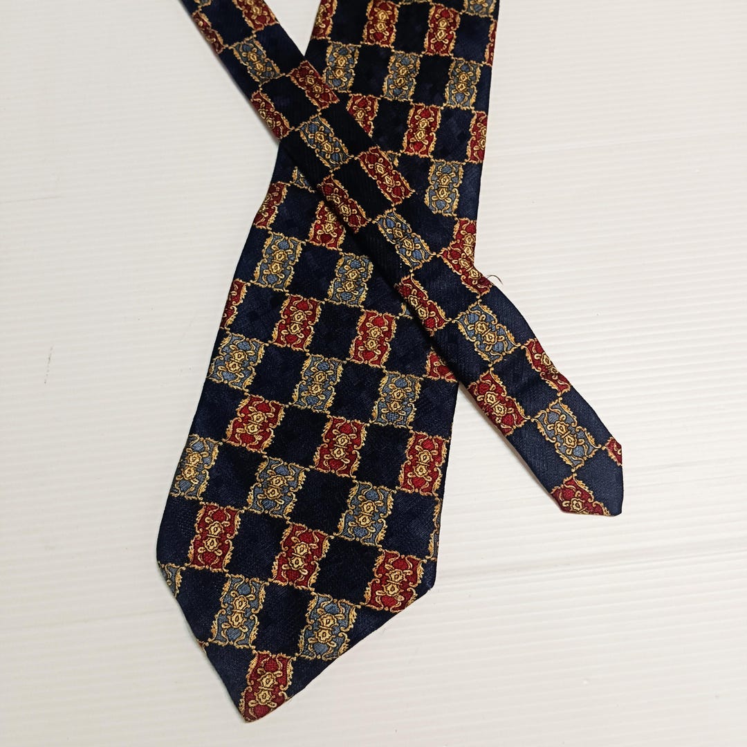 CHRISTIAN DIOR Vintage Men's Silk Necktie Classic Width 3.7x 59 Made in Canada - Etsy