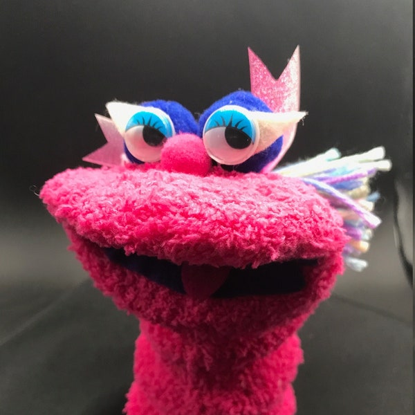 Pinky Puppet - Etsy
