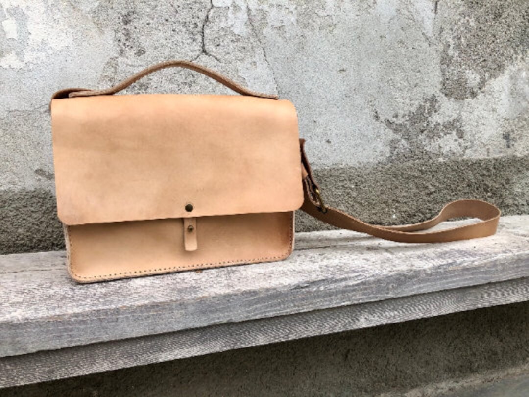 Shoulder Bag, in Leather, Closure With Cufflink and Brass Rivets - Etsy