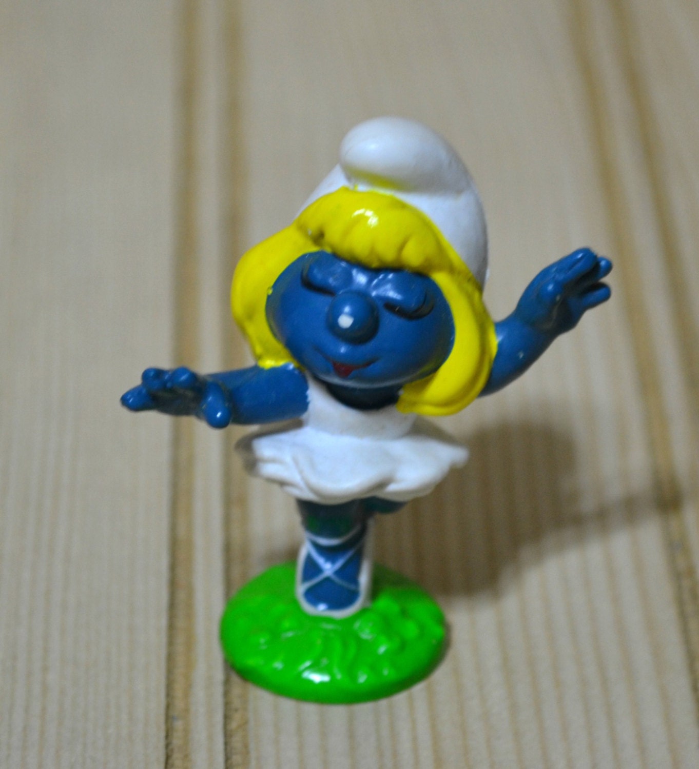 Vintage Ballerina Smurf Smurfette Figure Figurine Dancing 1977 - Etsy