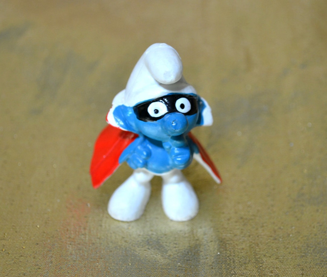 Vintage Bandit Spy Masked Caped Smurf Figure Figurines 1966 Peyo ...