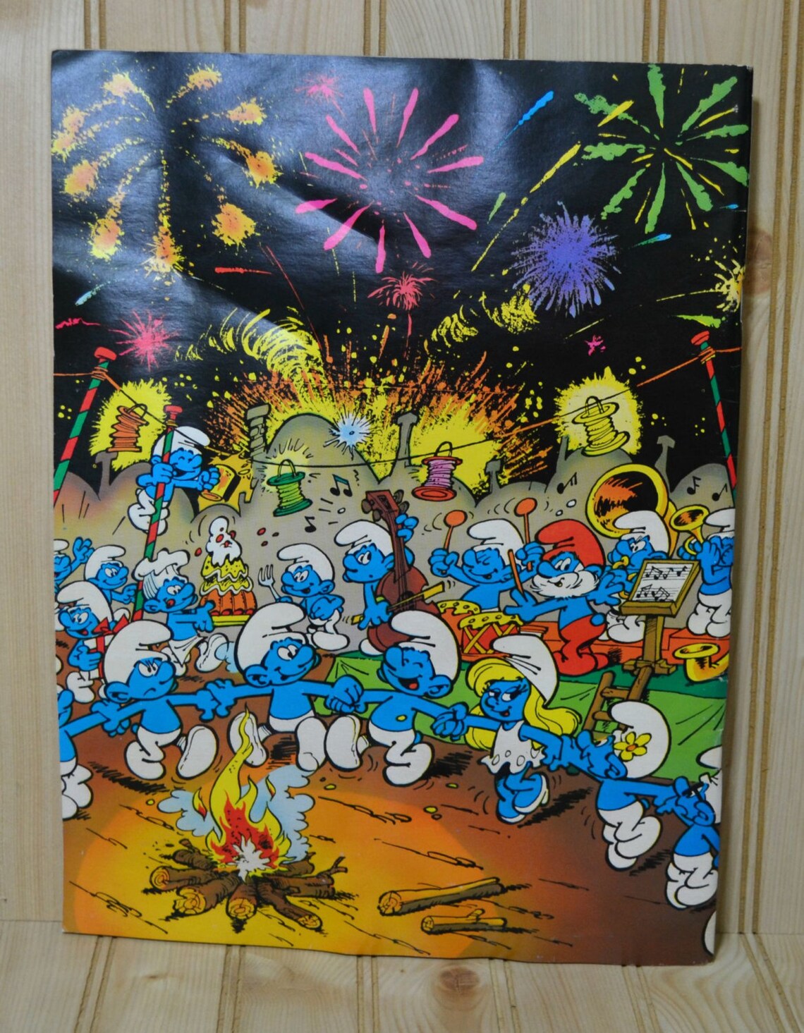 Vintage Giant Smurf Comic Book 1982 Peyo Marvel Books Smurfette ...