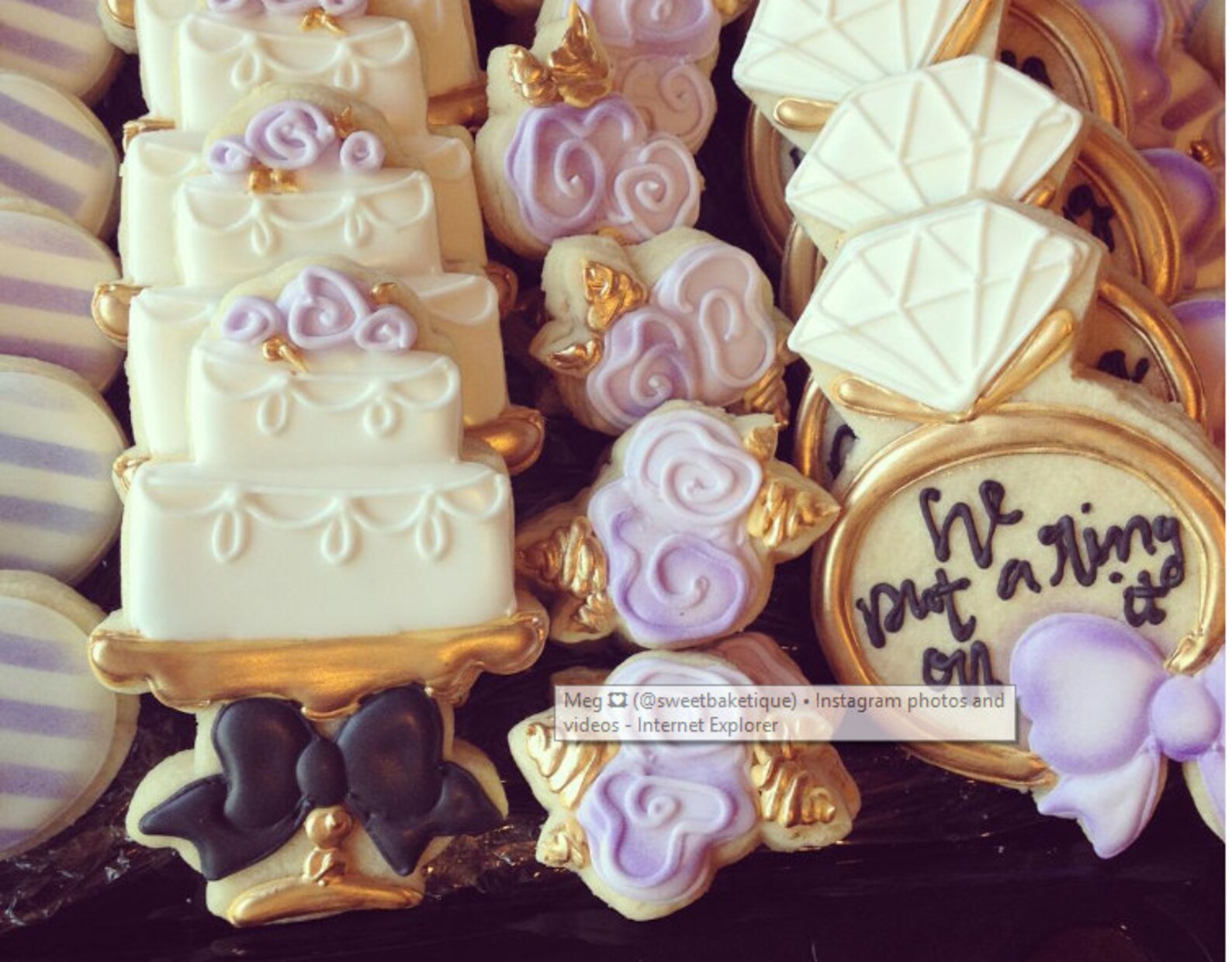 Cake Stand With Bow Cookie Cutter - Etsy