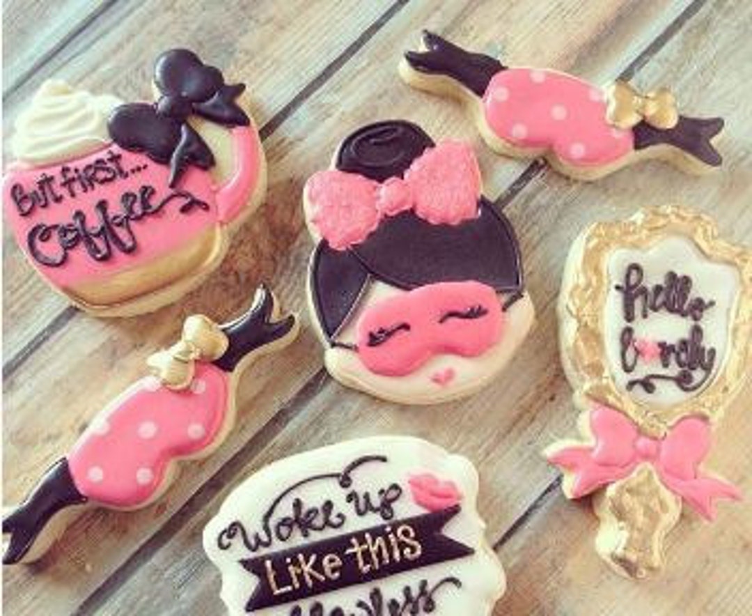 Girly Sleep Mask Cookie Cutter - Etsy