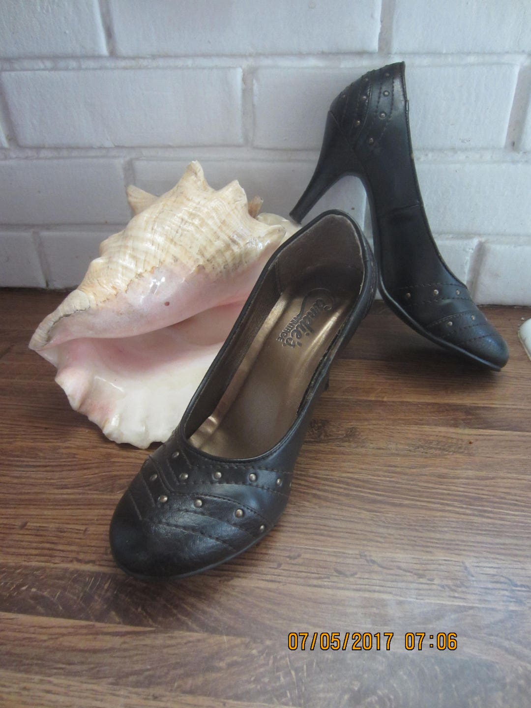 CANDIES Pumps Classic Vintage Brown W. Brass Studs High Heels Fashion ...