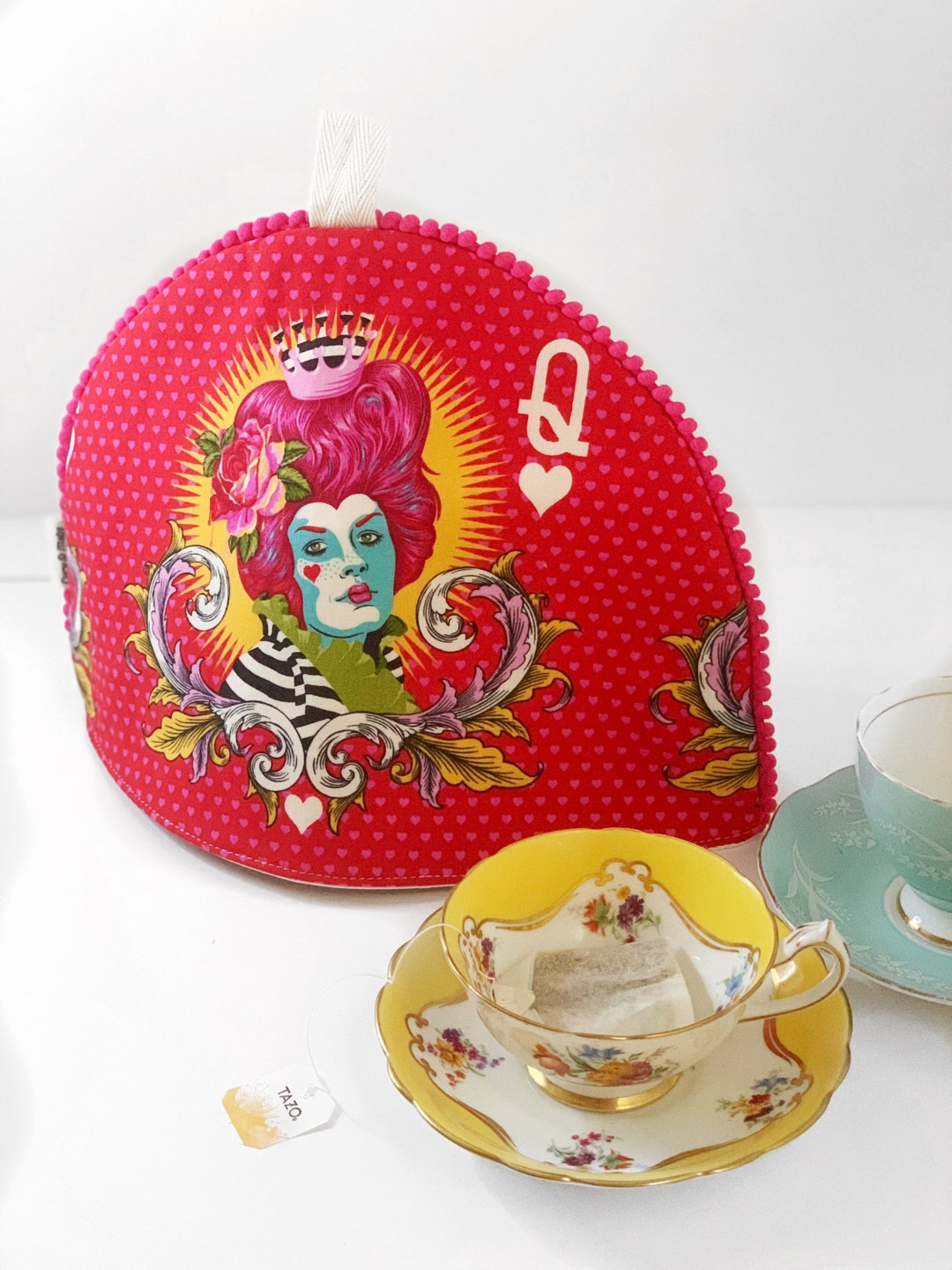 Modern Tea Cozy, the Red Queen, Alice in Wonderland, Tula Pink - Etsy