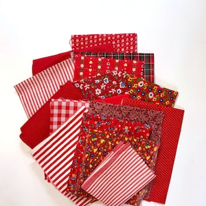 Vintage Fabric Scrap Bundle Lot. Red. Florals. 6 Oz. Upcycle - Etsy