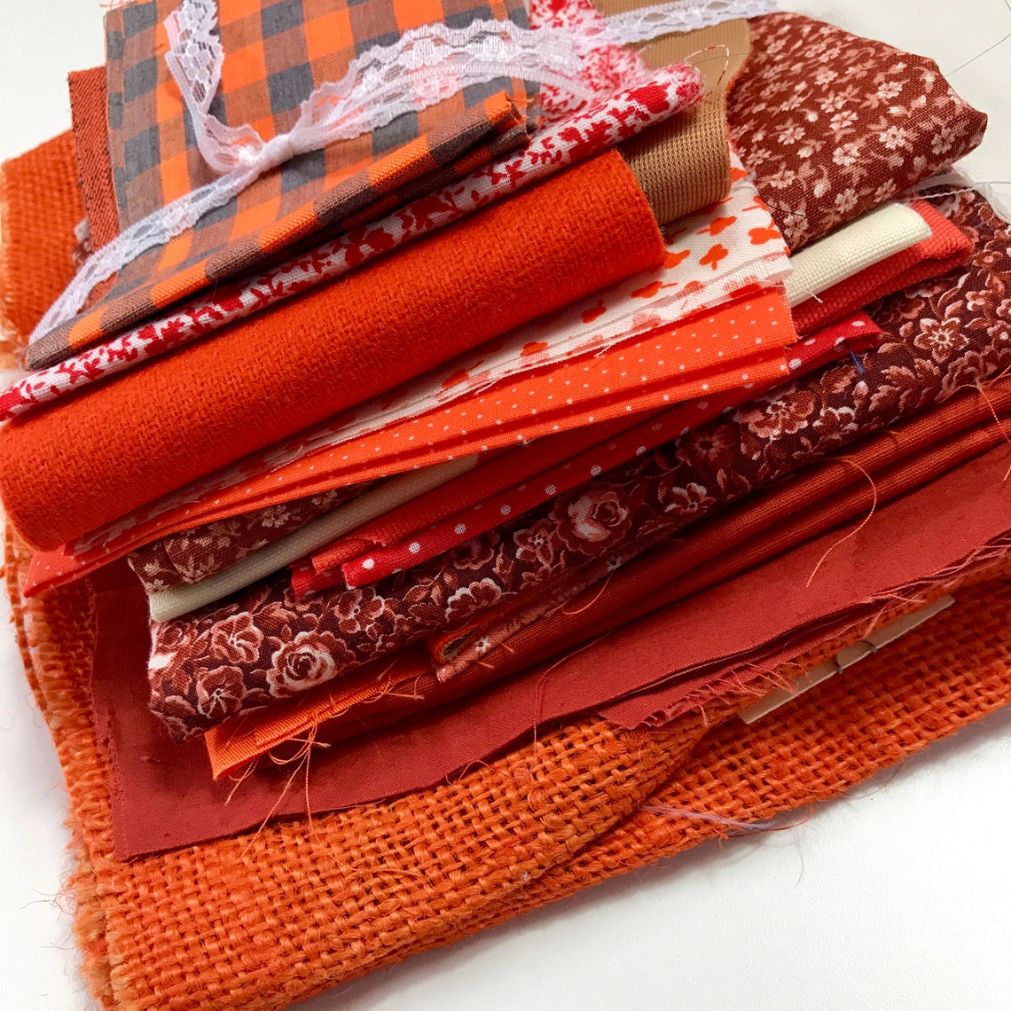 Vintage Fabric Scrap Bundle Lot. Orange Fabric. Floral. 6 Oz. - Etsy