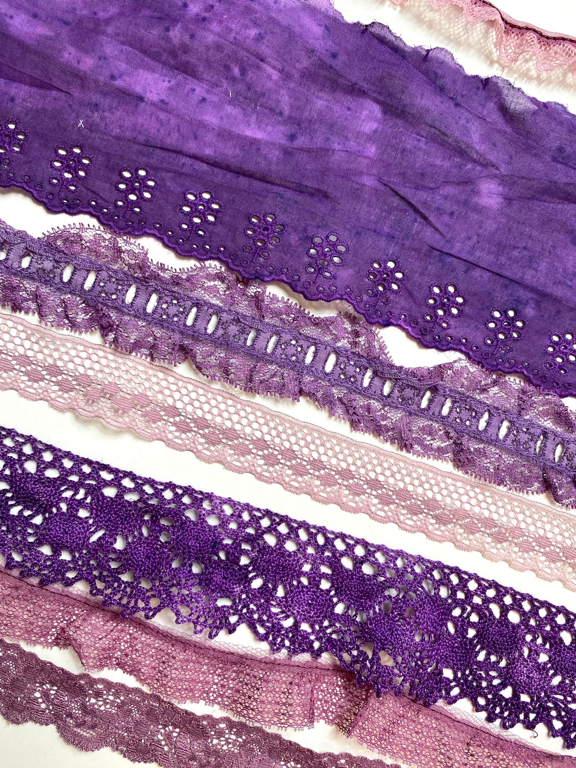 Vintage Lace Trim Scrap Bundle- Lace Remnants, Purple Laces, Vintage ...