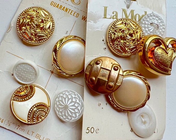 Vintage Assorted Button Card - Color Antique Button Card - White and ...