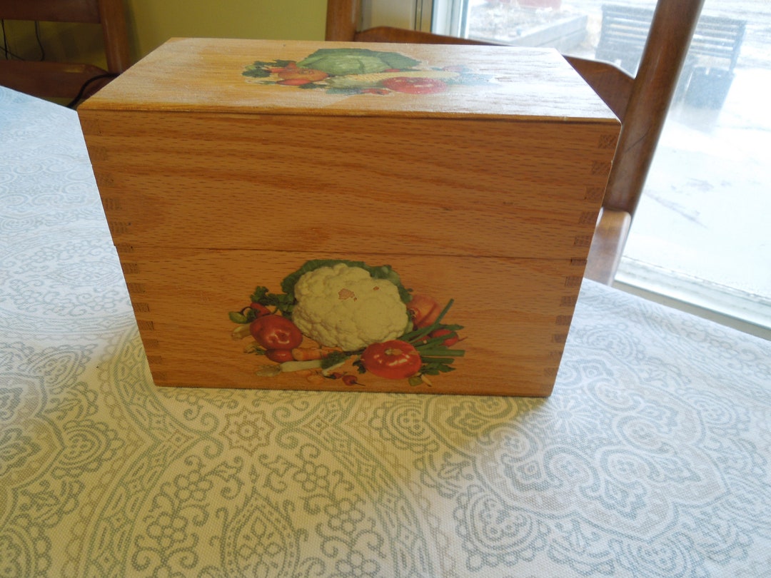 Vintage Wooden Recipe Box With Vegetable Decals Dovetailed Sides and ...