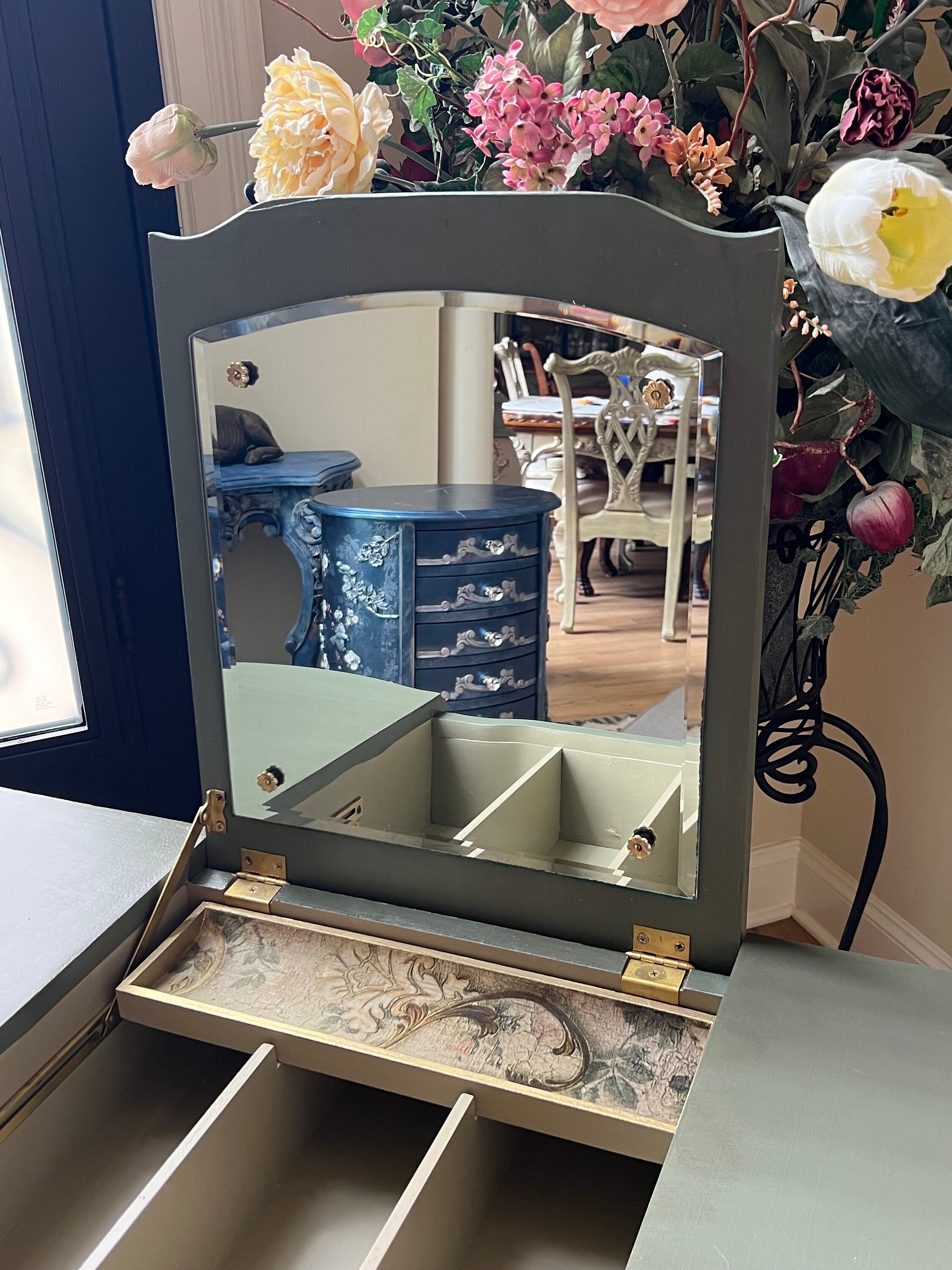 Vintage French Vanity Desk Country French Decor Gold Guilded Pink Brocade Desk on a Green Gold ...