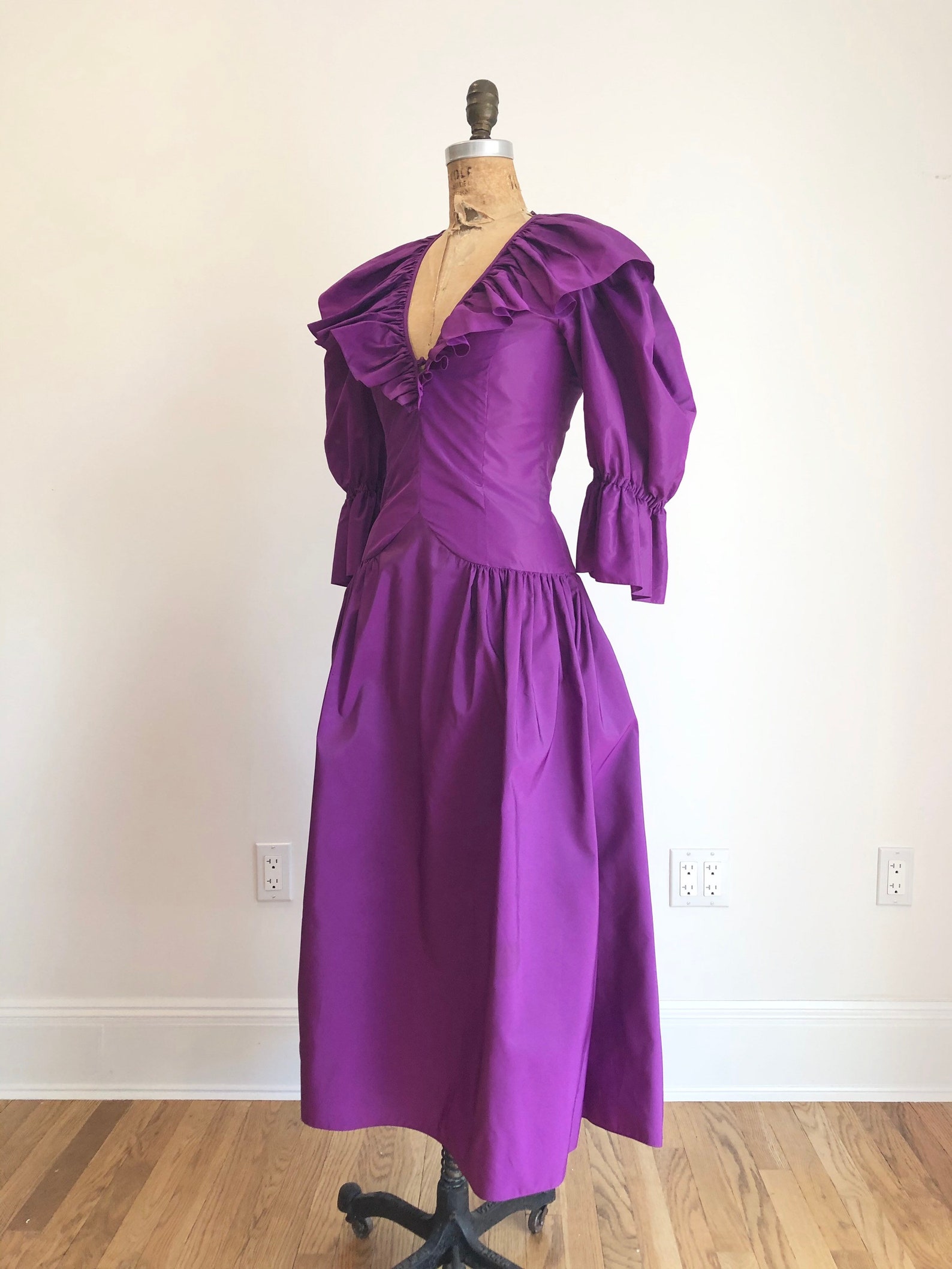 GORGEOUS 1980s Helene Sidel Purple Taffeta Ruffle Dress | Etsy