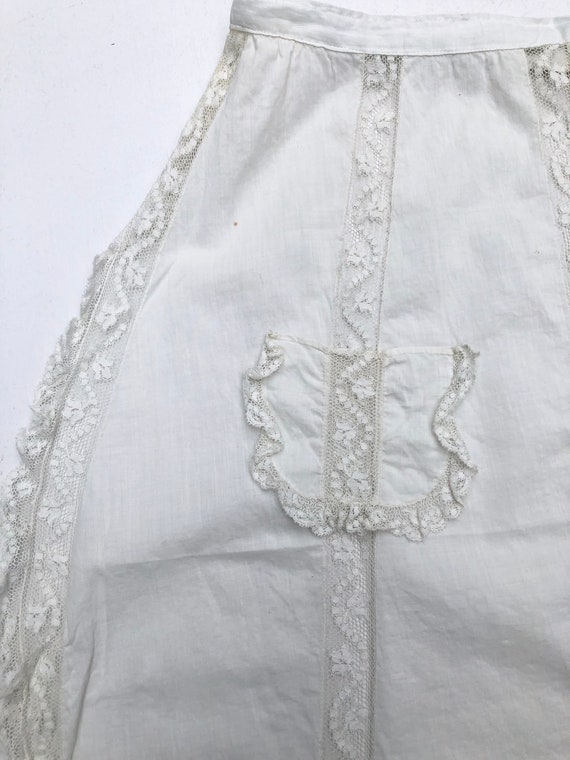 Antique Victorian White Lace Cotton Apron - Gem