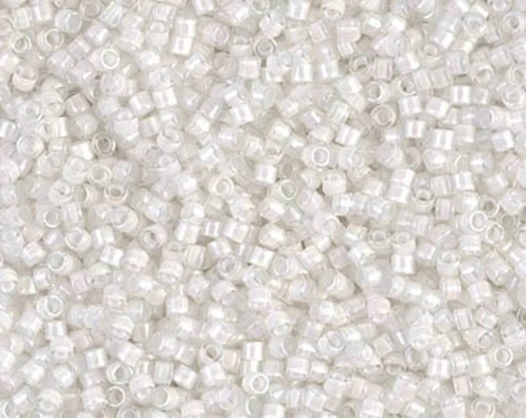 Miyuki 11/0 Delica - DB066 - White Lined Crystal AB - 5 Grams - Etsy
