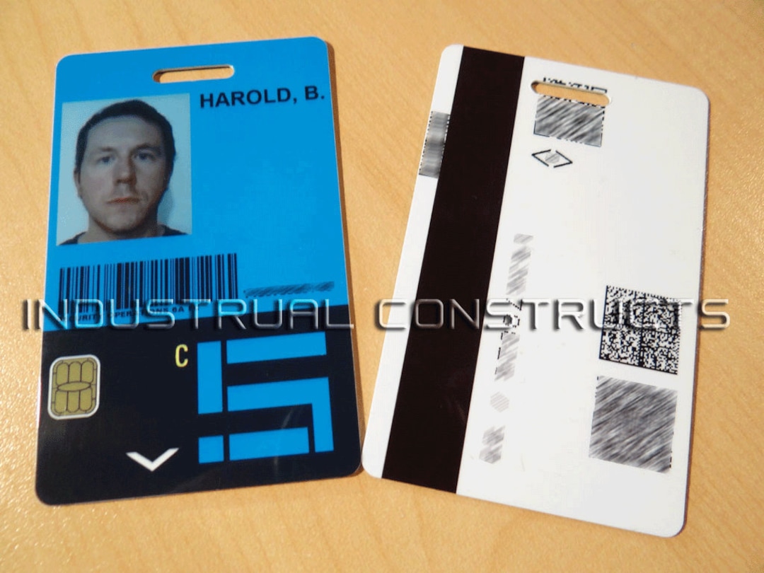 Maze Runner Scorch Trials Reproduction ID Card / Badge - Cosplay ...